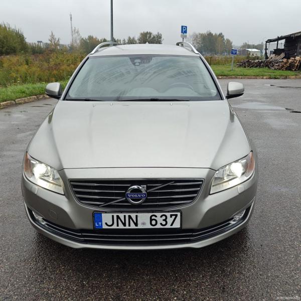 Volvo V70 2014 in Vilnius, with an engine capacity of 2.00 L and mileage of 310 thousand km for 5200 €, photo 3 on AUTOMOTO.COM.LV