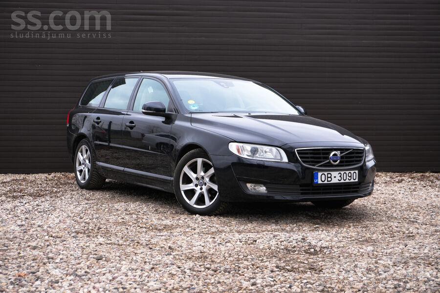 Volvo V70 2015 in Riga, with an engine capacity of 2.00 L and mileage of 0 thousand km for 9800 €, photo 2 on AUTOMOTO.COM.LV
