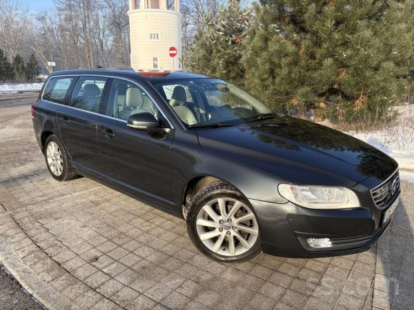 Volvo V70 2015 in Jurmala, with an engine capacity of 2.00 L and mileage of 263 thousand km for 7650 €, photo 2 on AUTOMOTO.COM.LV