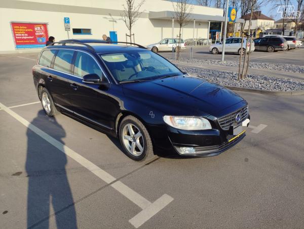 Volvo V70 2015 Viļņa, ar dzinēja tilpumu 2.00 L un nobraukumu 270 tūkst. km par 7000 €, foto 2 vietnē AUTOMOTO.COM.LV
