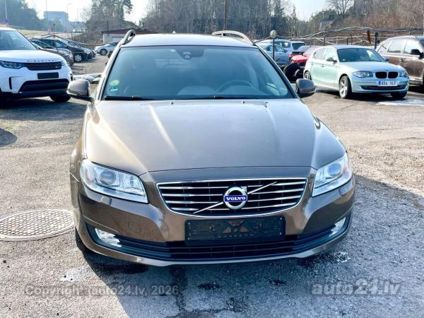 Volvo V70 2015 Tallina, ar dzinēja tilpumu 2.00 L un nobraukumu 250 tūkst. km par 9999 €, foto 5 vietnē AUTOMOTO.COM.LV