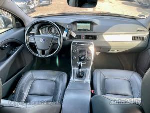 Volvo V70 2015 in Tallinn, with an engine capacity of 2.00 L and mileage of 250 thousand km for 9999 €, photo 12 on AUTOMOTO.COM.LV