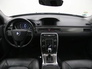 Volvo V70 2015 Viļņa, ar dzinēja tilpumu 2.00 L un nobraukumu 161 tūkst. km par 10699 €, foto 3 vietnē AUTOMOTO.COM.LV