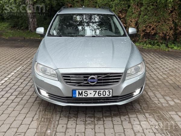 Volvo V70 2015 Rīga, ar dzinēja tilpumu 2.00 L un nobraukumu 234 tūkst. km par 3990 €, foto 2 vietnē AUTOMOTO.COM.LV