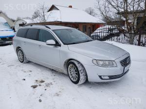 Volvo V70 2015 Jēkabpils, ar dzinēja tilpumu 2.00 L un nobraukumu 385 tūkst. km par 5700 €, foto  vietnē AUTOMOTO.COM.LV