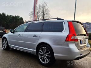 Volvo V70 2015 Rīga, ar dzinēja tilpumu 2.00 L un nobraukumu 280 tūkst. km par 5700 €, foto 4 vietnē AUTOMOTO.COM.LV