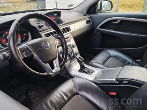 Volvo V70 2015 Rīga, ar dzinēja tilpumu 2.00 L un nobraukumu 280 tūkst. km par 5700 €, foto 8 vietnē AUTOMOTO.COM.LV