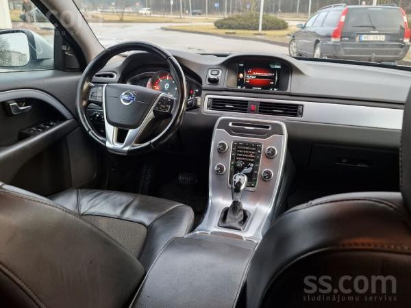 Volvo V70 2015 Rīga, ar dzinēja tilpumu 2.00 L un nobraukumu 280 tūkst. km par 5700 €, foto 8 vietnē AUTOMOTO.COM.LV