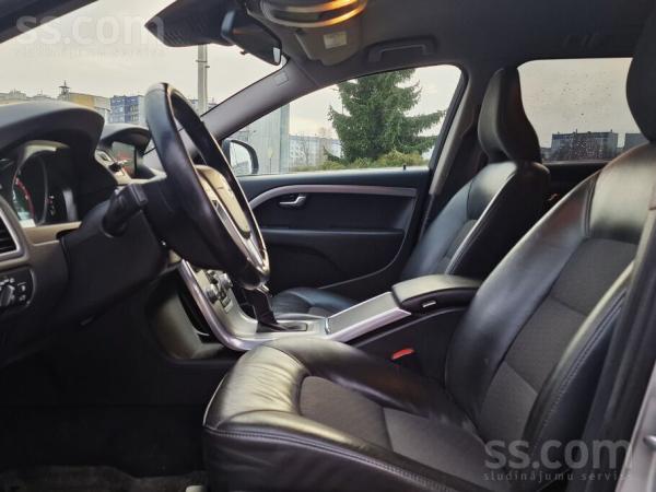 Volvo V70 2015 Rīga, ar dzinēja tilpumu 2.00 L un nobraukumu 280 tūkst. km par 5700 €, foto 9 vietnē AUTOMOTO.COM.LV