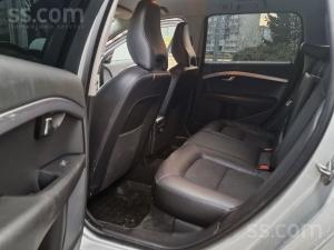 Volvo V70 2015 Rīga, ar dzinēja tilpumu 2.00 L un nobraukumu 280 tūkst. km par 5700 €, foto 13 vietnē AUTOMOTO.COM.LV