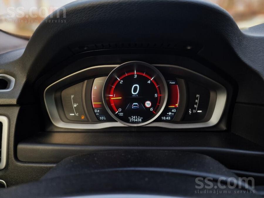 Volvo V70 2015 Rīga, ar dzinēja tilpumu 2.00 L un nobraukumu 280 tūkst. km par 5700 €, foto 14 vietnē AUTOMOTO.COM.LV