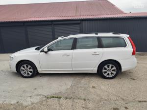 Volvo V70 2015 Tauragė, ar dzinēja tilpumu 2.00 L un nobraukumu 521 tūkst. km par 3350 €, foto 5 vietnē AUTOMOTO.COM.LV