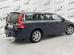 Volvo V70 2015 in Vilnius, with an engine capacity of 1.97 L and mileage of 360 thousand km for 6500 €, photo 3 on AUTOMOTO.COM.LV