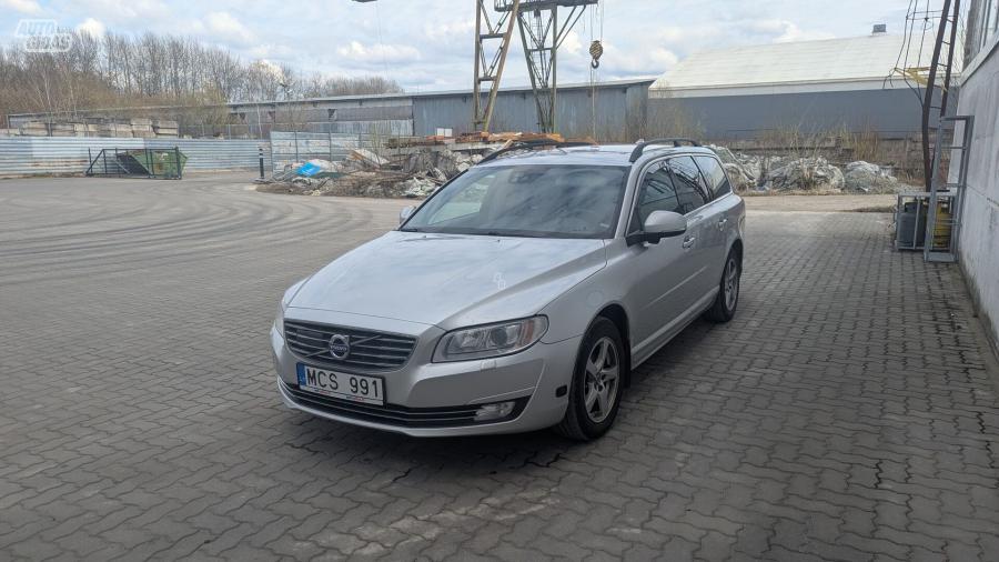 Volvo V70 2015 Kauņa, ar dzinēja tilpumu 2.00 L un nobraukumu 501 tūkst. km par 3600 €, foto 1 vietnē AUTOMOTO.COM.LV