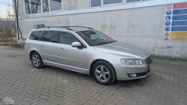 Volvo V70 2015 Kauņa, ar dzinēja tilpumu 2.00 L un nobraukumu 501 tūkst. km par 3600 €, foto 5 vietnē AUTOMOTO.COM.LV