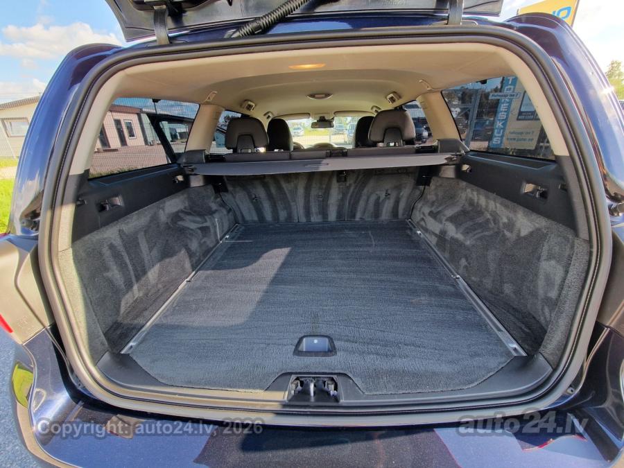 Volvo V70 2015 in Tartu, with an engine capacity of 2.00 L and mileage of 220 thousand km for 8690 €, photo 29 on AUTOMOTO.COM.LV