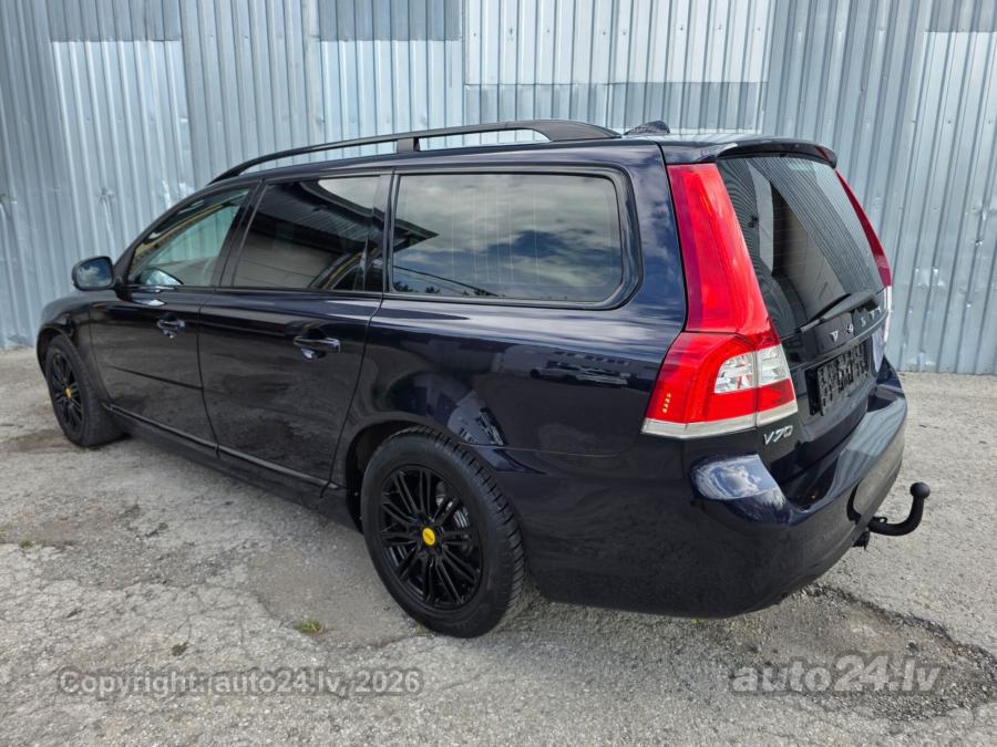 Volvo V70 2015 in Tallinn, with an engine capacity of 2.00 L and mileage of 182 thousand km for 8290 €, photo 5 on AUTOMOTO.COM.LV