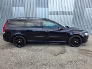 Volvo V70 2015 in Tallinn, with an engine capacity of 2.00 L and mileage of 182 thousand km for 8290 €, photo 7 on AUTOMOTO.COM.LV