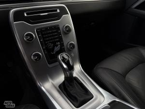 Volvo V70 2016 in Kelme, with an engine capacity of 2.00 L and mileage of 280 thousand km for 6000 €, photo 11 on AUTOMOTO.COM.LV