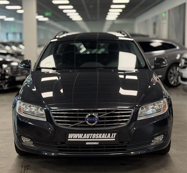 Volvo V70 2016 in Klaipeda, with an engine capacity of 1.98 L and mileage of 265 thousand km for 8750 €, photo 2 on AUTOMOTO.COM.LV