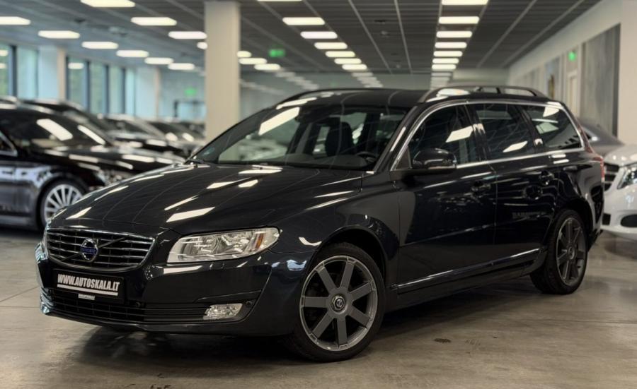 Volvo V70 2016 in Klaipeda, with an engine capacity of 1.98 L and mileage of 265 thousand km for 8750 €, photo 5 on AUTOMOTO.COM.LV