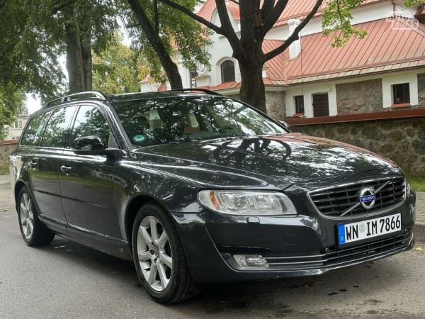 Volvo V70 2016 in Vilnius on AUTOMOTO.COM.LV Volvo V70 2016 in Vilnius, with an engine capacity of 2.00 L and mileage of 161 thousand km for 9200 β¬, photo 1 on AUTOMOTO.COM.LV