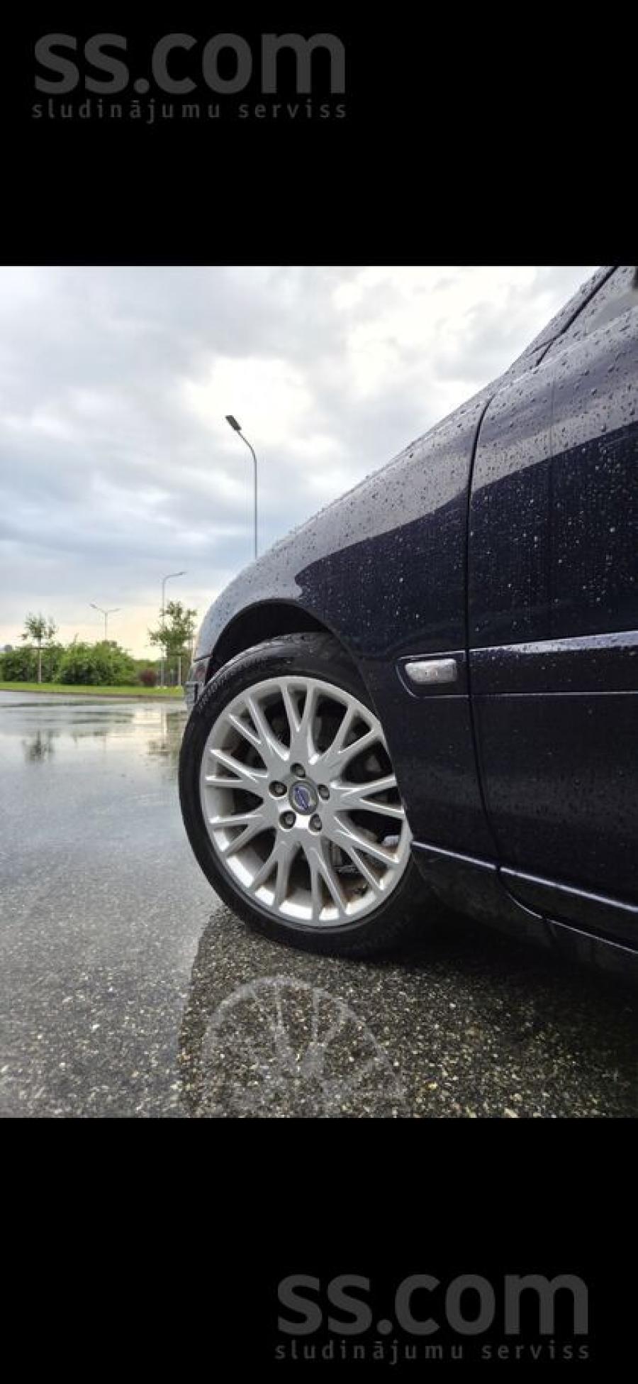 Violets Volvo V70 2005 Rīga, ar dzinēja tilpumu 2.40 L un nobraukumu 395 tūkst. km par 1800 €, foto 4 vietnē AUTOMOTO.COM.LV
