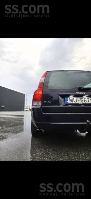 Violets Volvo V70 2005 Rīga, ar dzinēja tilpumu 2.40 L un nobraukumu 395 tūkst. km par 1800 €, foto 6 vietnē AUTOMOTO.COM.LV