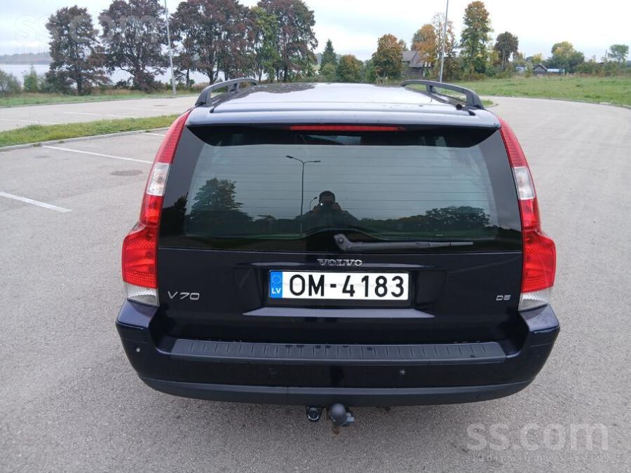 Violet Volvo V70 2005 in Balvi, with an engine capacity of 2.40 L and mileage of 587 thousand km for 1750 €, photo 8 on AUTOMOTO.COM.LV