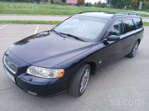 Violet Volvo V70 2005 in Balvi, with an engine capacity of 2.40 L and mileage of 587 thousand km for 1750 €, photo 11 on AUTOMOTO.COM.LV
