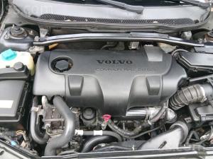 Violet Volvo V70 2005 in Balvi, with an engine capacity of 2.40 L and mileage of 587 thousand km for 1750 €, photo 18 on AUTOMOTO.COM.LV