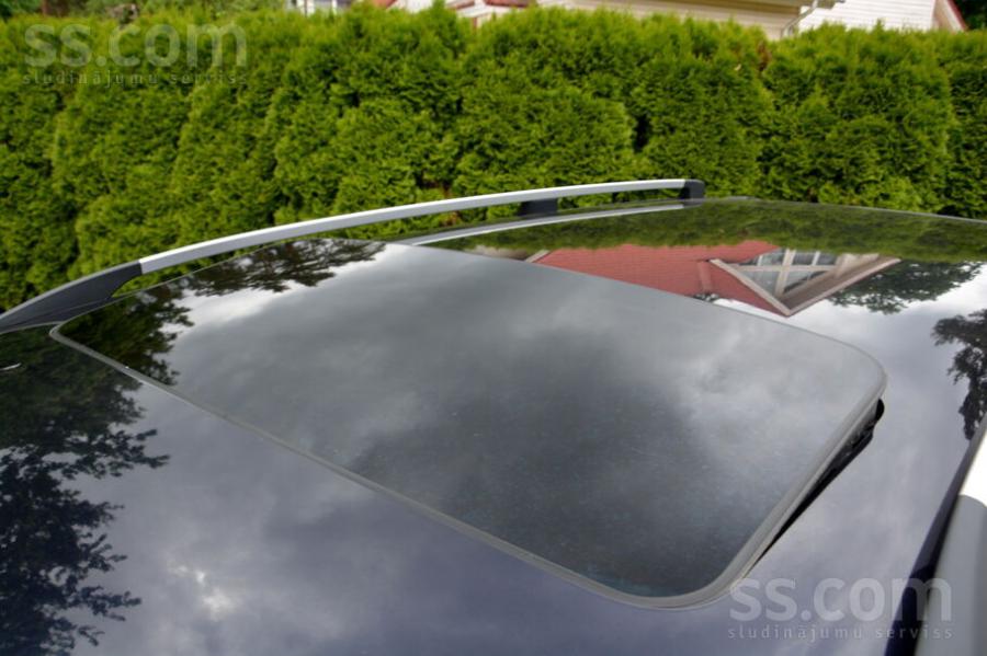 Violet Volvo V70 2007 in Riga, with an engine capacity of 2.40 L and mileage of 315 thousand km for 4100 €, photo 9 on AUTOMOTO.COM.LV