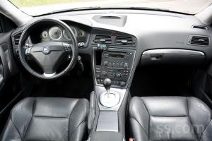 Violet Volvo V70 2007 in Riga, with an engine capacity of 2.40 L and mileage of 315 thousand km for 4100 €, photo 14 on AUTOMOTO.COM.LV