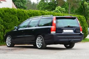 Violet Volvo V70 2007 in Riga, with an engine capacity of 2.40 L and mileage of 315 thousand km for 4100 €, photo 17 on AUTOMOTO.COM.LV