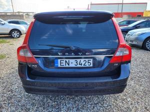 Violet Volvo V70 2007 in Daugavpils, with an engine capacity of 2.40 L and mileage of 389 thousand km for 3650 €, photo 5 on AUTOMOTO.COM.LV
