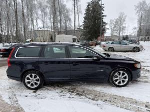 Violet Volvo V70 2008 in Prienai, with an engine capacity of 2.40 L and mileage of 278 thousand km for 4750 €, photo 11 on AUTOMOTO.COM.LV