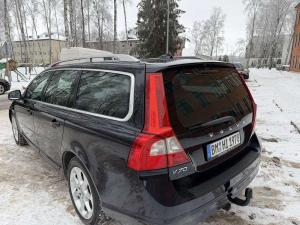 Violet Volvo V70 2008 in Prienai, with an engine capacity of 2.40 L and mileage of 278 thousand km for 4750 €, photo 14 on AUTOMOTO.COM.LV