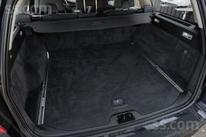 Violet Volvo V70 2010 in Tukums, with an engine capacity of 2.00 L and mileage of 0 thousand km for 6200 €, photo 17 on AUTOMOTO.COM.LV