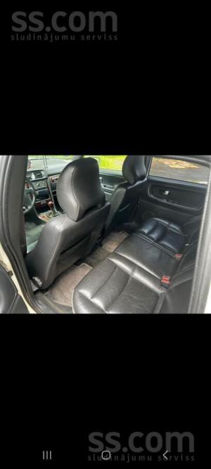Balts Volvo V70 2000 Rīga, ar dzinēja tilpumu 2.50 L un nobraukumu 0 tūkst. km par 2100 €, foto 7 vietnē AUTOMOTO.COM.LV