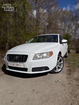 Balts Volvo V70 2009 Mažeikiai, ar dzinēja tilpumu 2.00 L un nobraukumu 431 tūkst. km par 4000 €, foto  vietnē AUTOMOTO.COM.LV