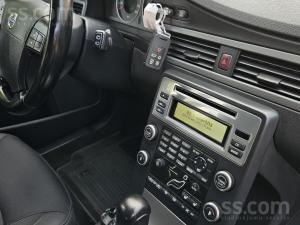 Белый Вольво В70 2009 в Екабпилс, объемом двигателя 2.40 л и пробегом 283 тыс. км за 4890 €, фото 26 на AUTOMOTO.COM.LV