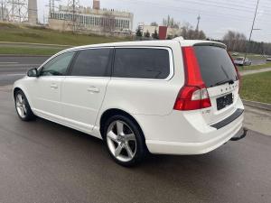 Balts Volvo V70 2010 Kauņa, ar dzinēja tilpumu 2.00 L un nobraukumu 277 tūkst. km par 3650 €, foto 10 vietnē AUTOMOTO.COM.LV