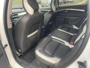 Balts Volvo V70 2010 Kauņa, ar dzinēja tilpumu 2.00 L un nobraukumu 277 tūkst. km par 3650 €, foto 22 vietnē AUTOMOTO.COM.LV