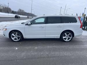 Balts Volvo V70 2010 Kauņa, ar dzinēja tilpumu 2.00 L un nobraukumu 277 tūkst. km par 3650 €, foto 8 vietnē AUTOMOTO.COM.LV