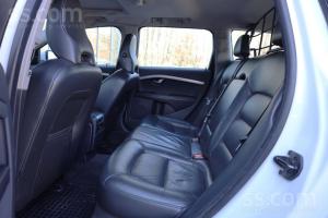 White Volvo V70 2010 in Riga, with an engine capacity of 1.60 L and mileage of 0 thousand km for 3495 €, photo 14 on AUTOMOTO.COM.LV