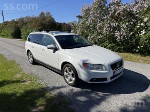 Balts Volvo V70 2010 Rīga, ar dzinēja tilpumu 2.40 L un nobraukumu 324 tūkst. km par 3950 €, foto 5 vietnē AUTOMOTO.COM.LV