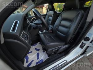 Balts Volvo V70 2011 Rīga, ar dzinēja tilpumu 2.40 L un nobraukumu 316 tūkst. km par 5950 €, foto 26 vietnē AUTOMOTO.COM.LV