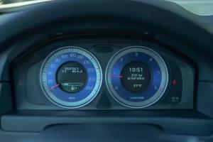 Balts Volvo V70 2012 Liepāja, ar dzinēja tilpumu 2.00 L un nobraukumu 368 tūkst. km par 6500 €, foto 15 vietnē AUTOMOTO.COM.LV