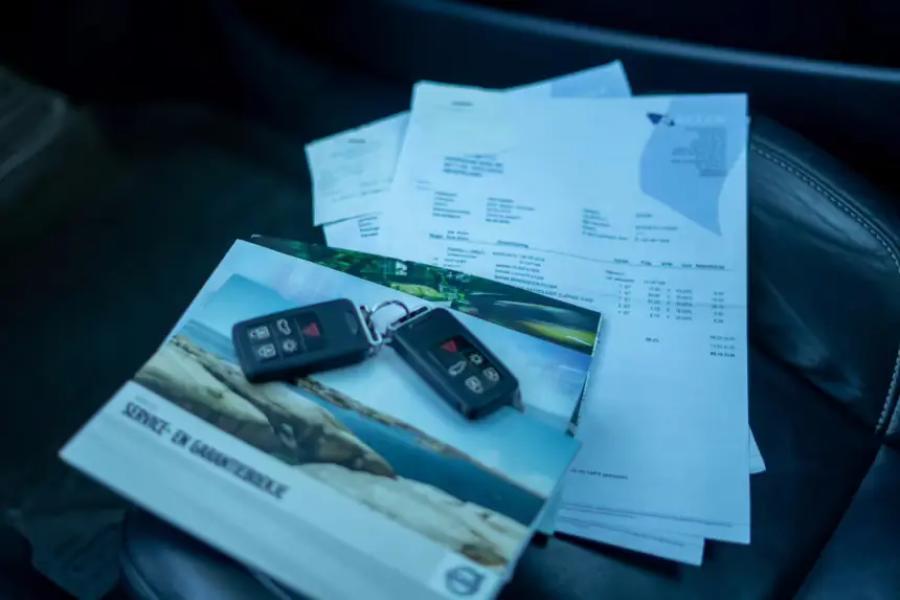 Balts Volvo V70 2012 Liepāja, ar dzinēja tilpumu 2.00 L un nobraukumu 368 tūkst. km par 6500 €, foto 27 vietnē AUTOMOTO.COM.LV