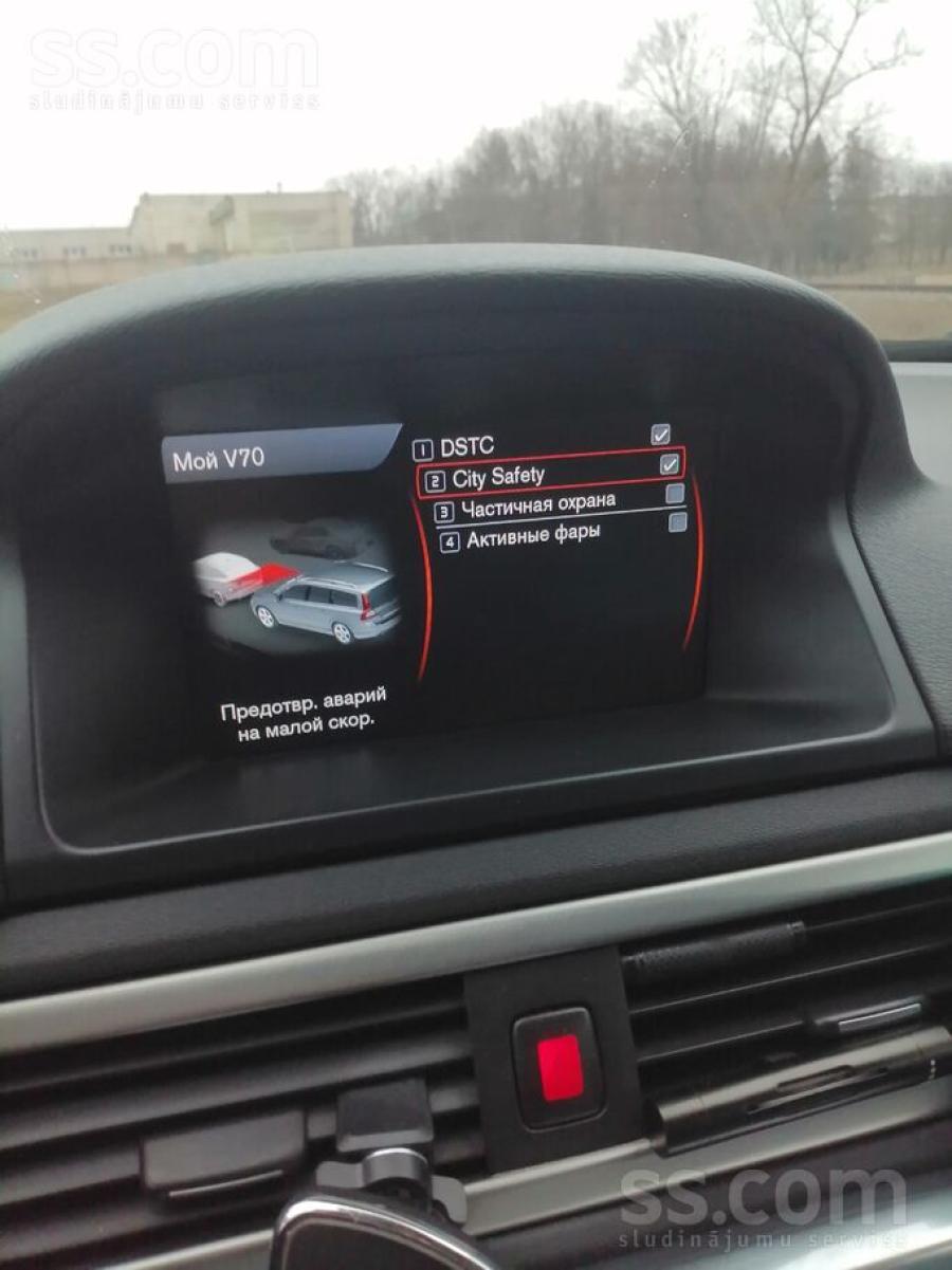 Balts Volvo V70 2013 Daugavpils, ar dzinēja tilpumu 2.00 L un nobraukumu 335 tūkst. km par 7000 €, foto 9 vietnē AUTOMOTO.COM.LV